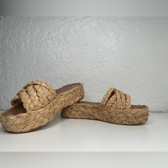 Zara | Shoes | Zara Raffia Braided Jute Woven Slides Platform Sandals 9 ...